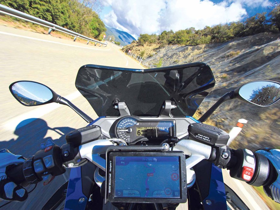 BMW R1200RS (2015-2018) Review and used buying guide