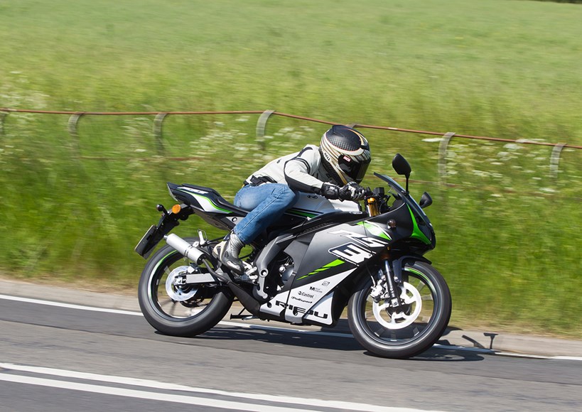 RIEJU RS3 50 (2012-on) Review | Speed, Specs & Prices