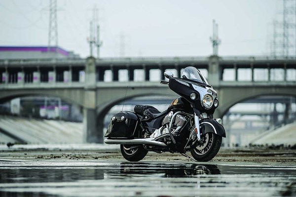 Indian Chieftain (2014-on) Review | Speed, Specs & Prices