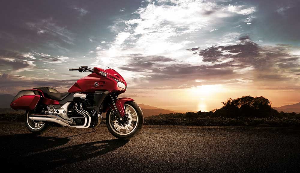HONDA CTX1300 (2014-on) Review | Speed, Specs & Prices