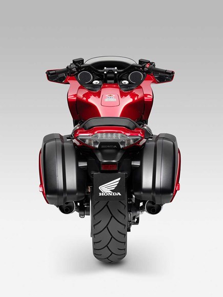 HONDA CTX1300 (2014-on) Review | Speed, Specs & Prices