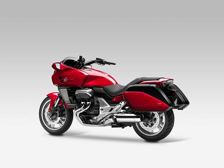 HONDA CTX1300 (2014-on) Review | Speed, Specs & Prices