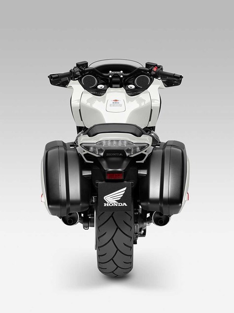 HONDA CTX1300 (2014-on) Review | Speed, Specs & Prices