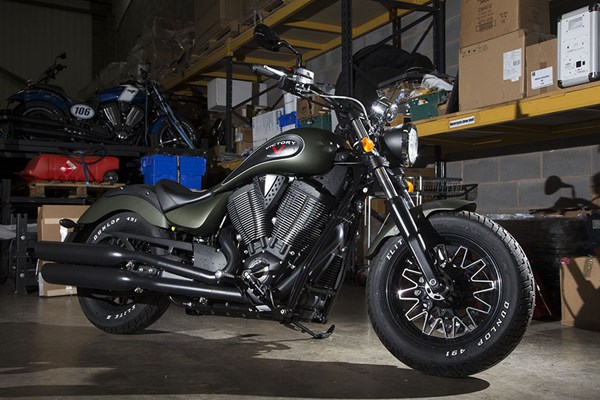 VICTORY GUNNER (2015-on) Review | Speed, Specs & Prices