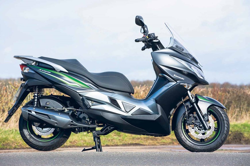 Kawasaki J125 (2016-2021) Review | Speed, Specs & Prices