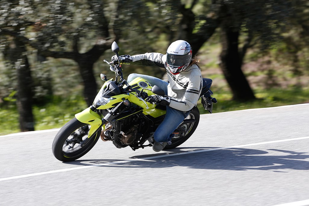HONDA CB500F (2016-2018) Review | Speed, Specs & Prices