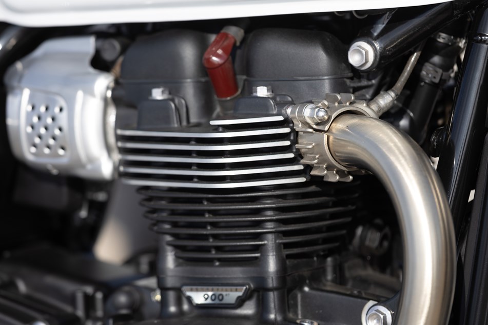 2017-on Triumph Bonneville T100 review: Just as cool in 2026