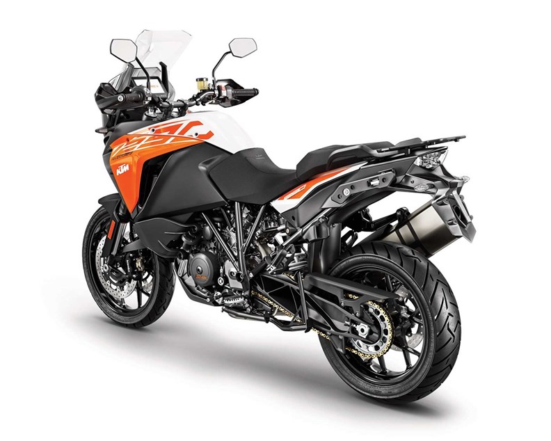 KTM 1290 SUPER ADVENTURE S (2017-on) Motorcycle Review