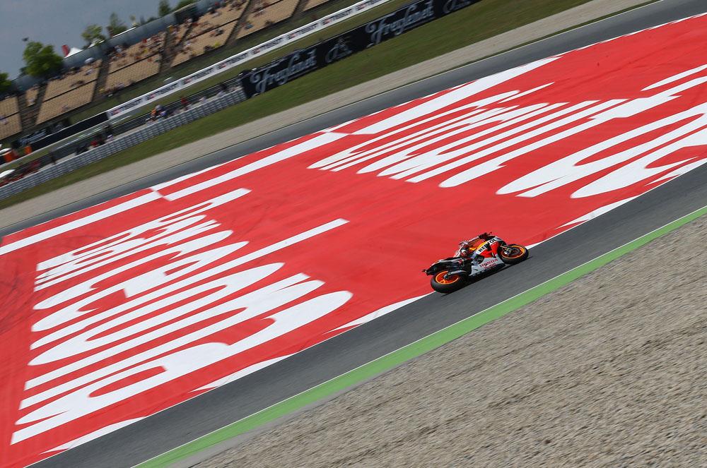 Mixed reaction to F1 corner test in Catalunya | MCN