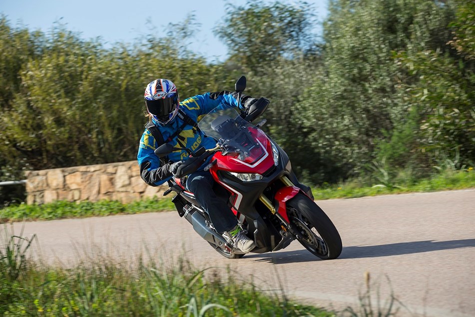 Honda X-ADV (2017-2021) Review | Speed, Specs & Prices