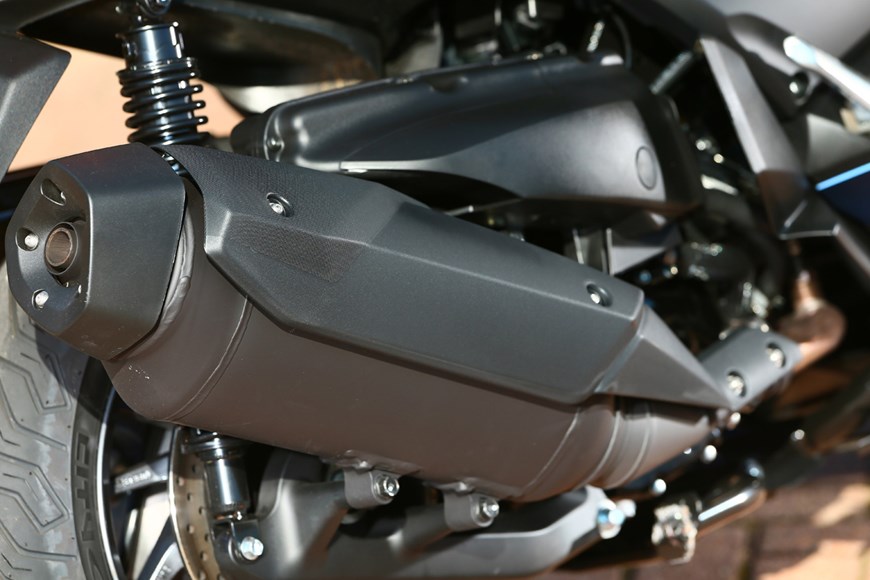 YAMAHA XMAX 400 (2018-on) Review | Speed, Specs & Prices