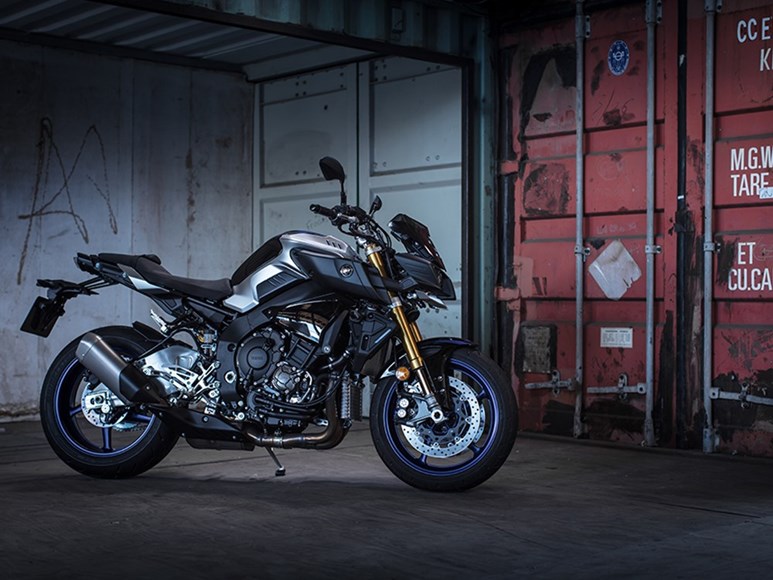 YAMAHA MT-10 SP (2017-2021) Review | Speed, Specs & Prices