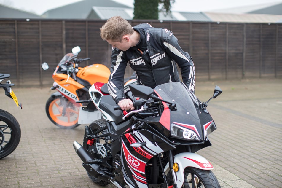 MOTORINI MT125RRI (2017-on) Review | Specs & Prices