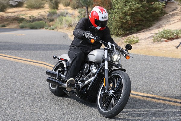 HARLEY-DAVIDSON BREAKOUT (2018-2022) Motorcycle Review