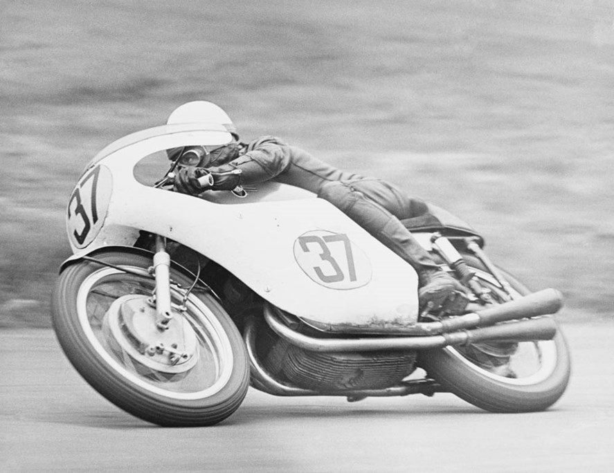 Derek Minter passes away aged 82