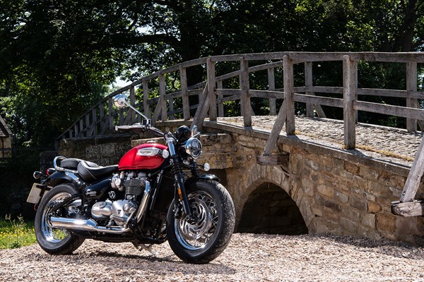 2026 Triumph Speedmaster 1200 review: lighter, longer range