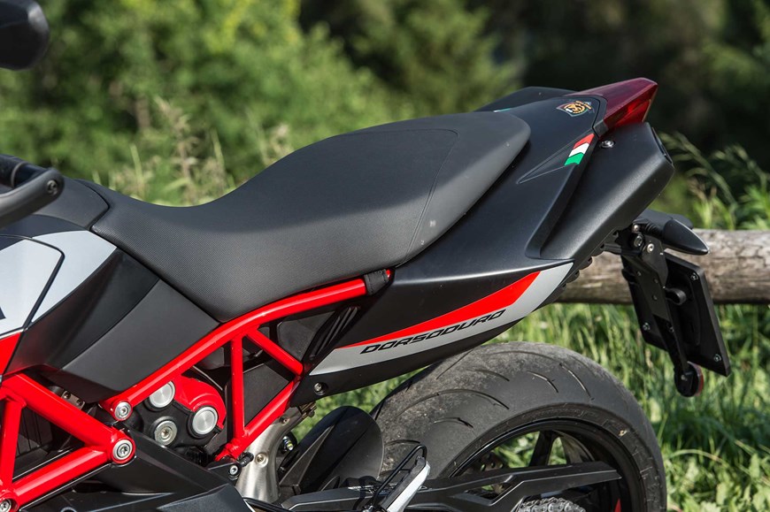 Aprilia Dorsoduro 900 (2017-2020) Review, Specs & Prices