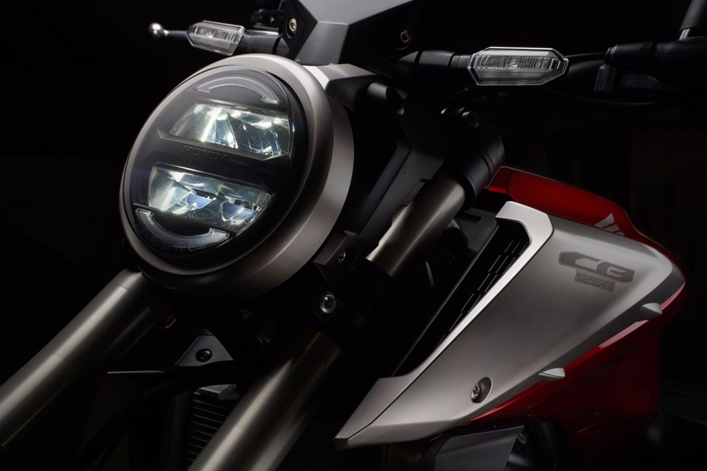 Honda CB125R (2018-2020) Review | Top Speed, Specs & Prices