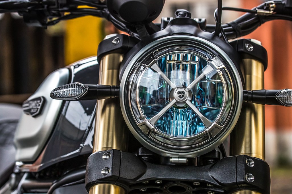 DUCATI SCRAMBLER 1100 (2018-2019) Review, Specs & Prices