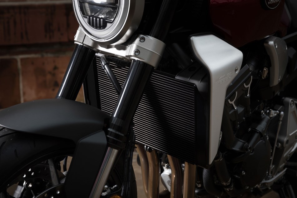 Honda CB1000R (2018-2021) Review | Speed, Specs & Prices