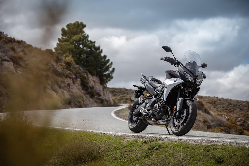 YAMAHA TRACER 900 (2018-2020) Review | Specs & Prices