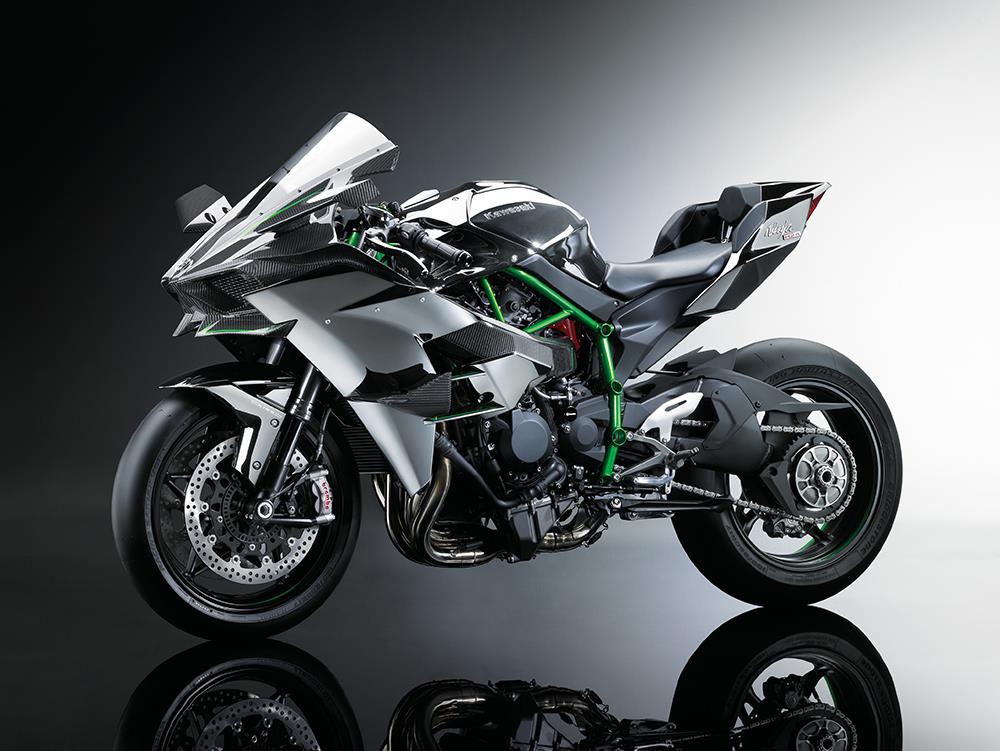 Chris Walker to make TT circuit debut – on Kawasaki H2R!