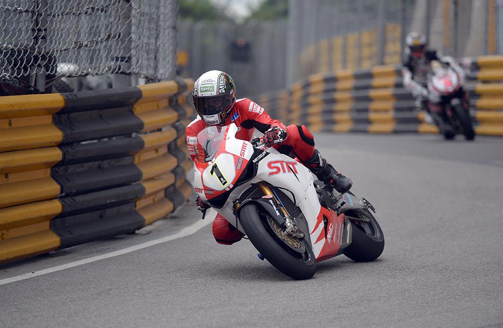 Rutter reunites with SMT for Supersport roads campaign