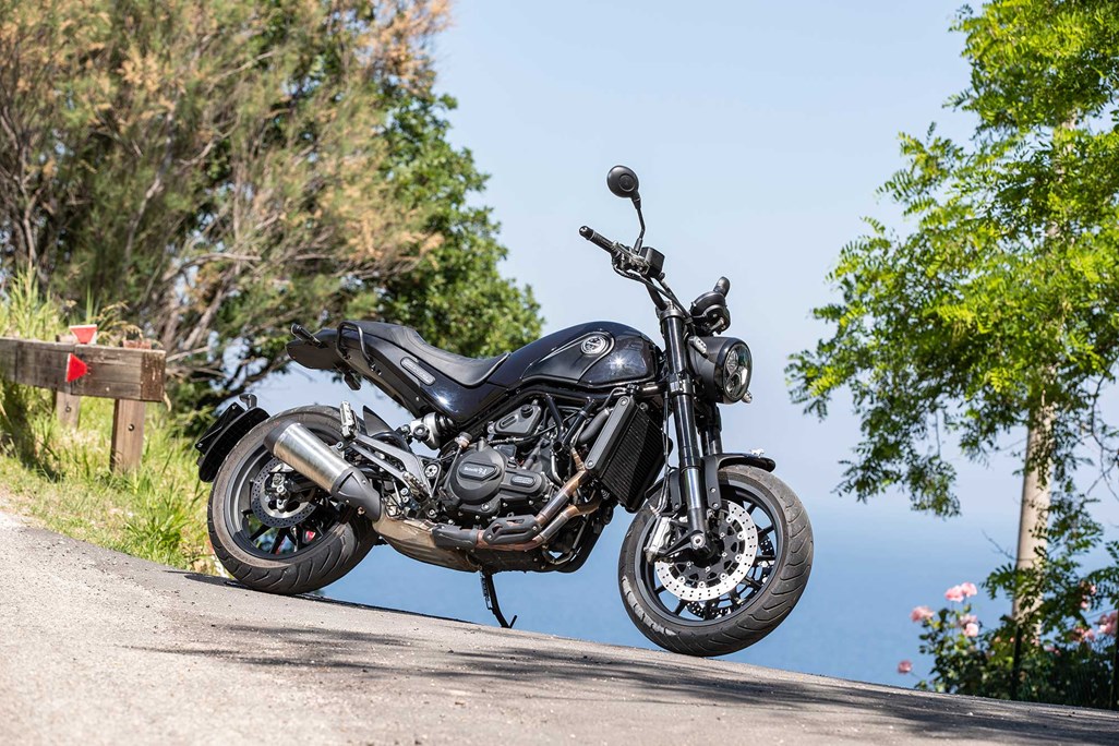 BENELLI LEONCINO (2018-on) Review | Speed, Specs & Prices