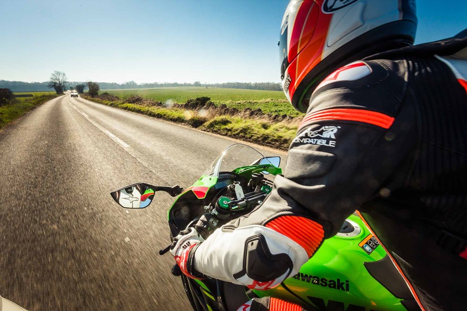 KAWASAKI ZX-10R (2019 - 2021) Review
