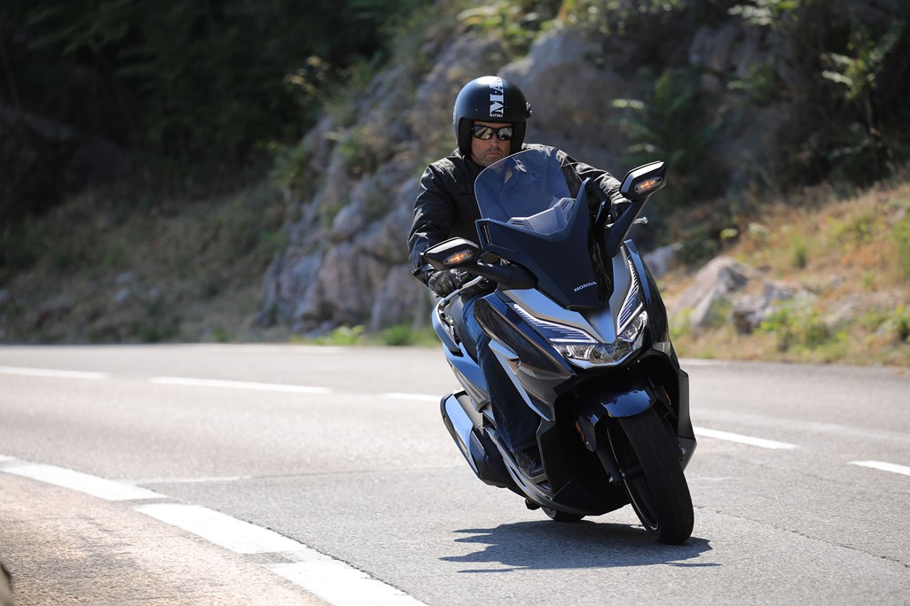 Honda Forza 300 (2018-2021) Review | Specs & Prices