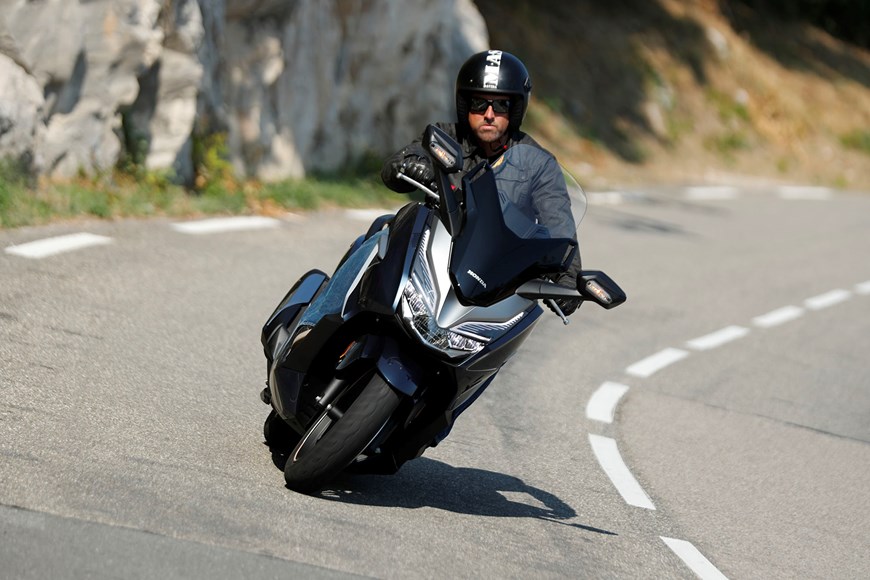Honda Forza 300 (2018-2021) Review | Specs & Prices
