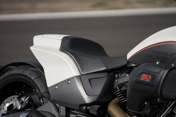 HARLEY-DAVIDSON FXDR (2019-on) Review, Specs & Prices