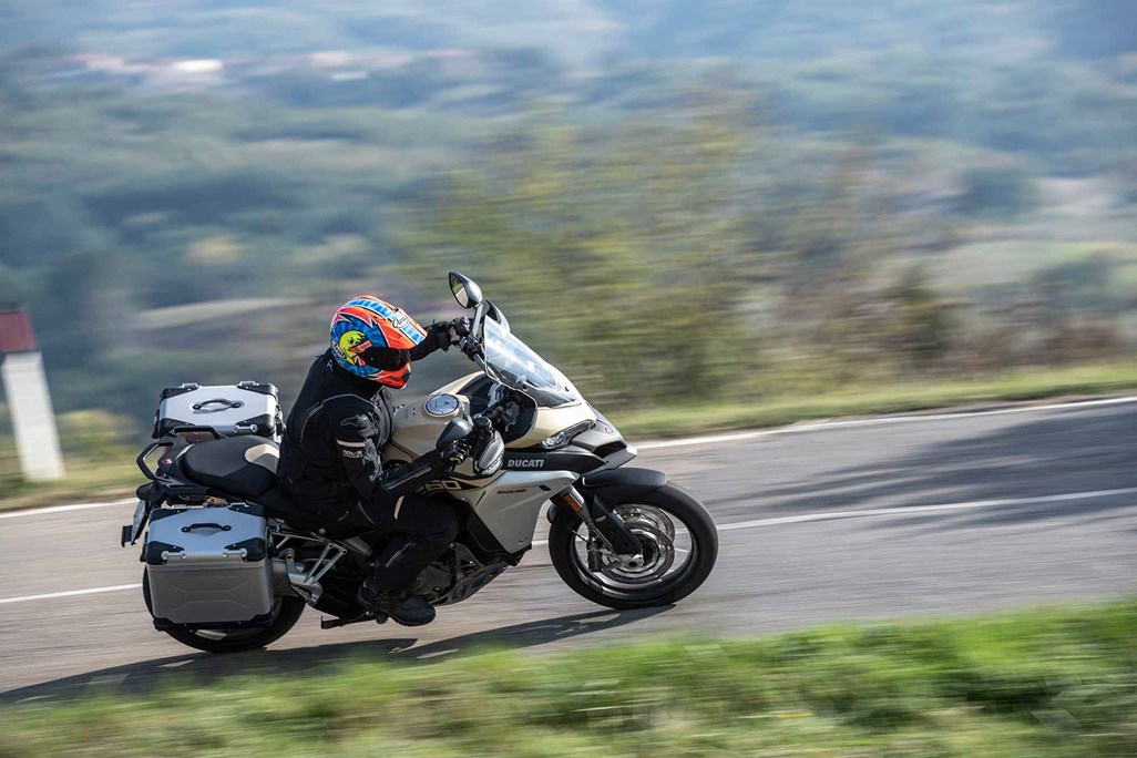 DUCATI MULTISTRADA 1260 ENDURO (2019 - on) Review
