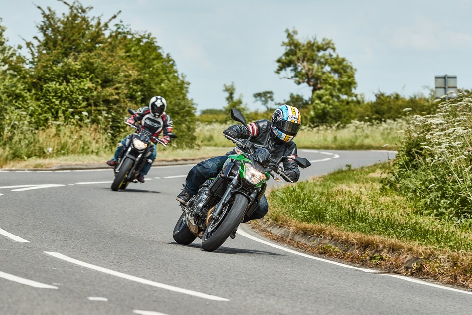 Yamaha FJR 1300 AE (2016-2021) Review | Specs & Prices