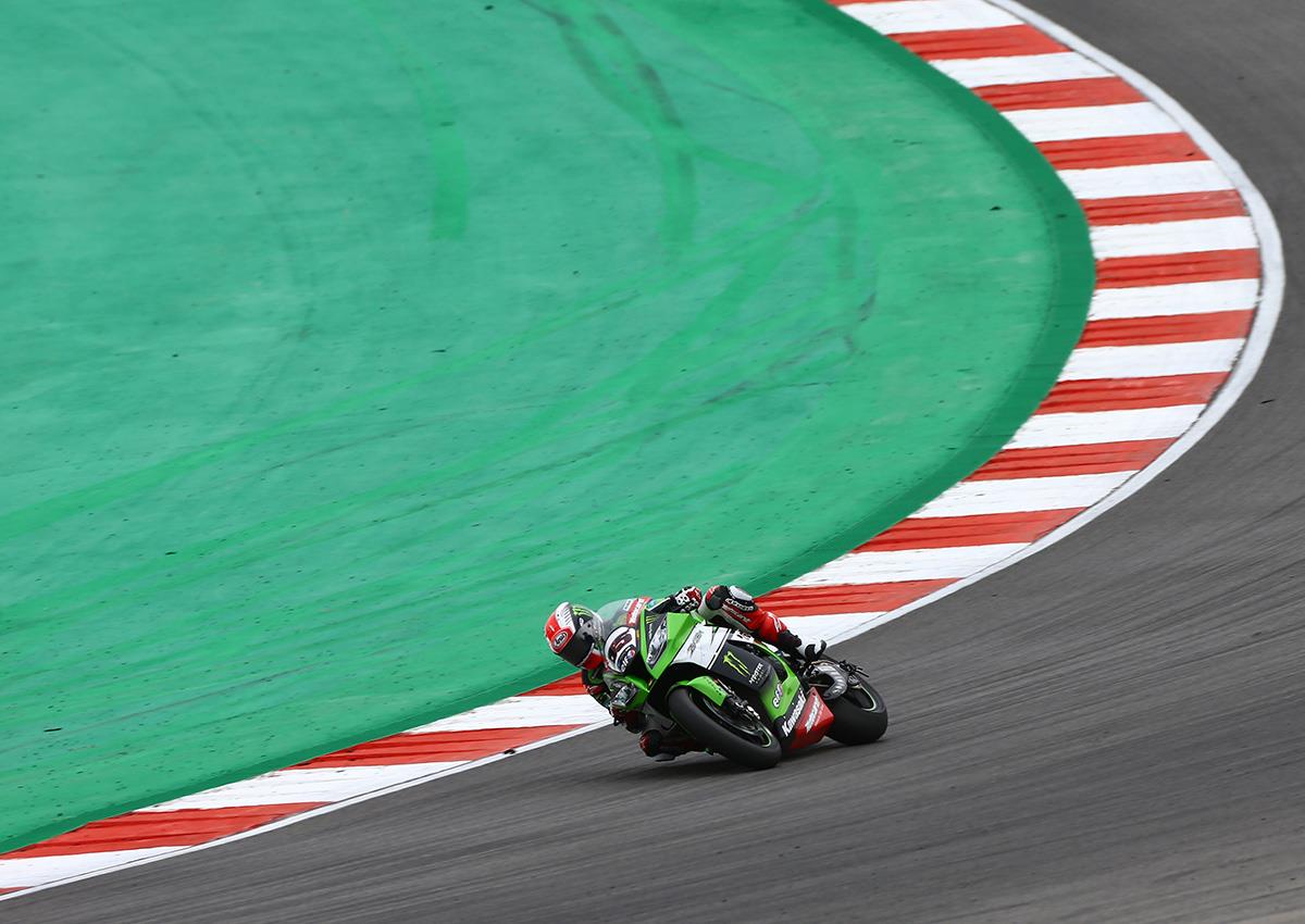 Rea leads after morning test session