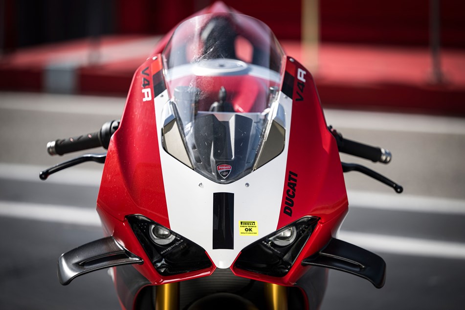 Ducati Panigale V4R (2019 and 2023) Reviews