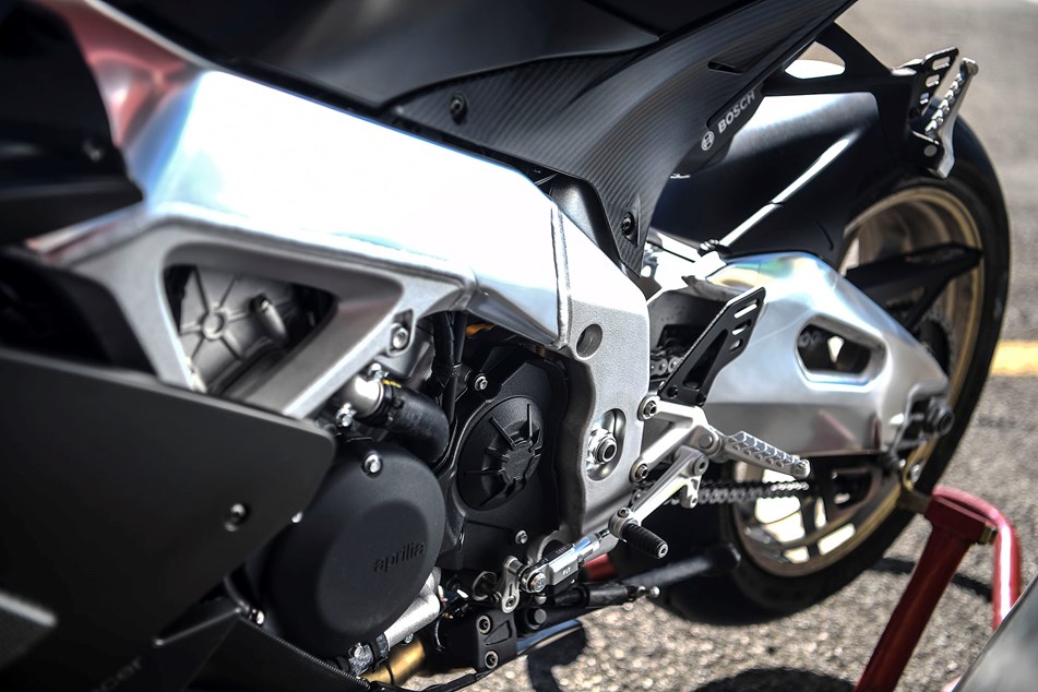 APRILIA RSV4 1100 FACTORY (2019 - 2020) Review