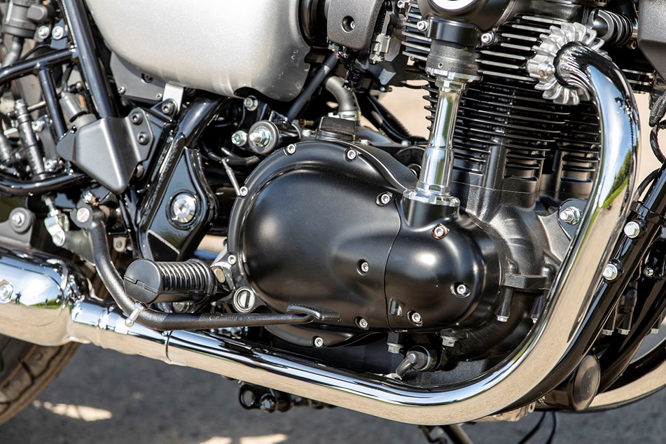 2019-on Kawasaki W800 Review | A Japanese 47bhp retro beauty