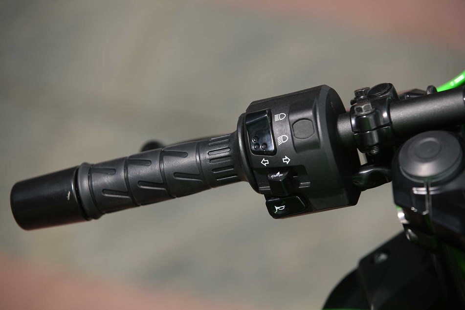 2019 Kawasaki Ninja 125 review | A return to sporty learners