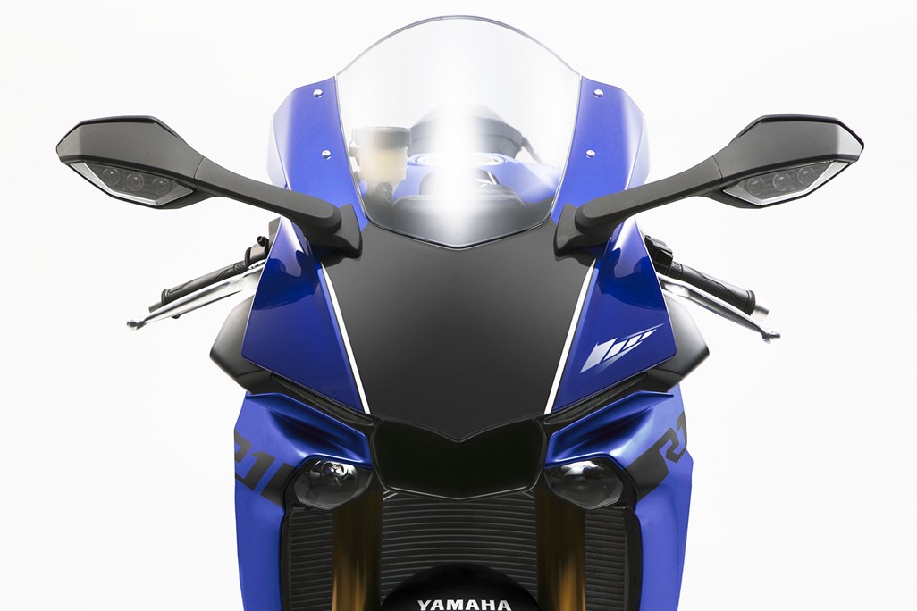 YAMAHA R1M (2018 - 2019) Review