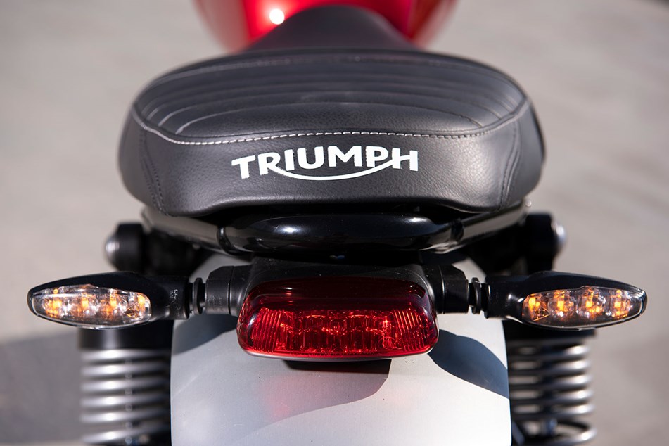 2019-2024 Triumph Speed Twin 1200 Review: Specs and price