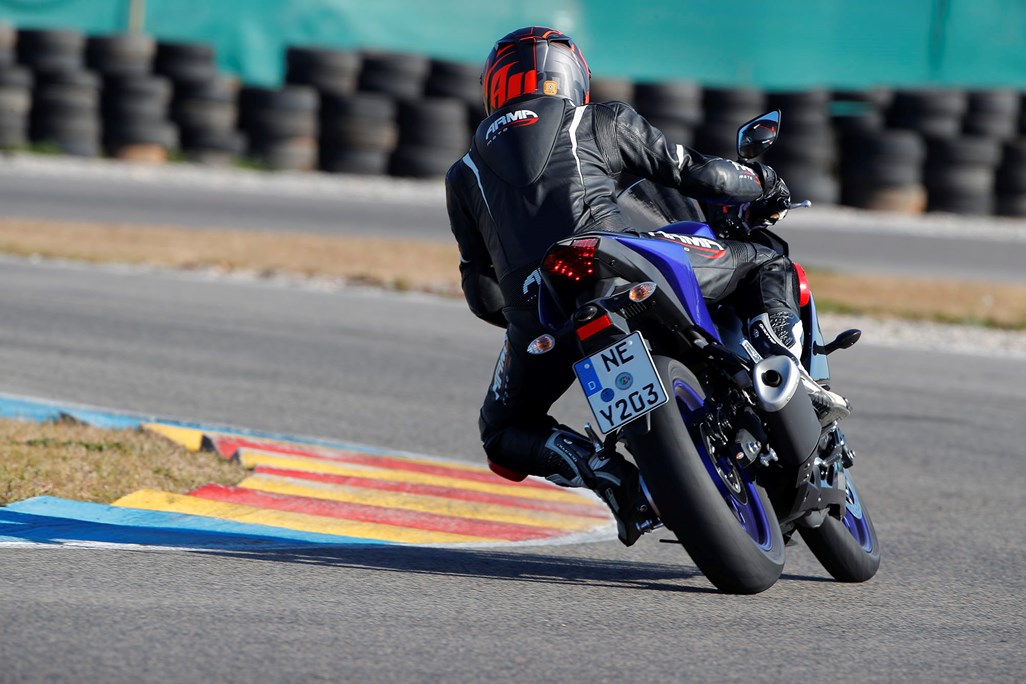 YAMAHA R3 (2019 - on) Review
