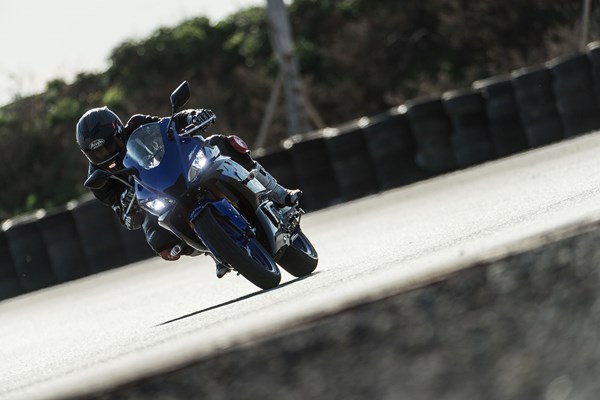YAMAHA R3 (2019 - on) Review