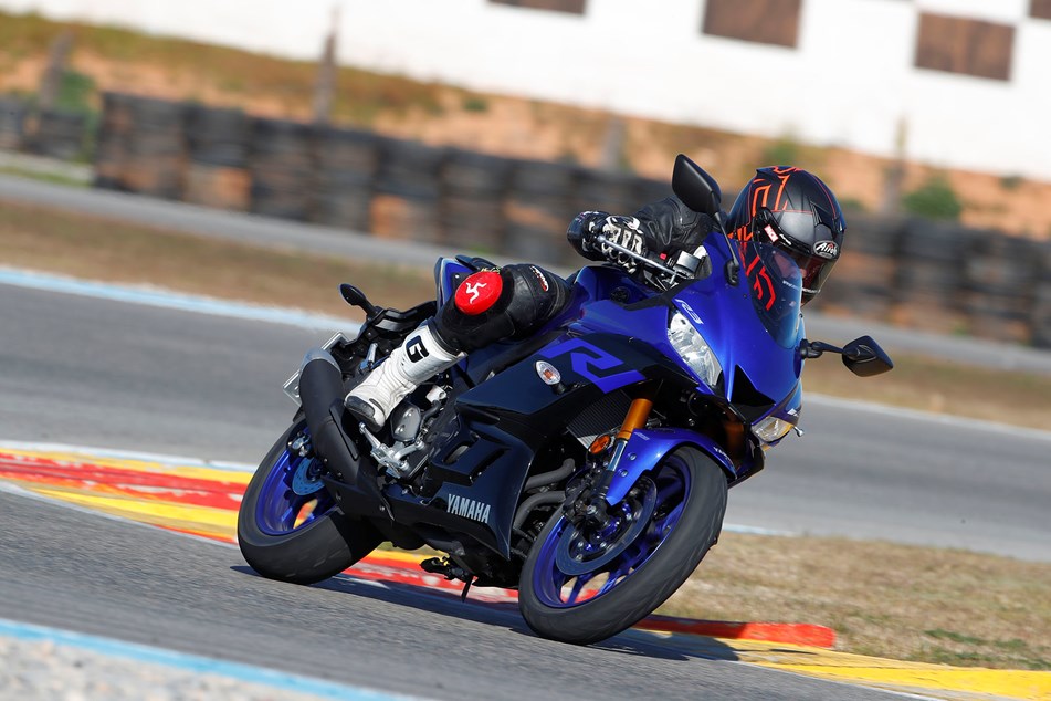 YAMAHA R3 (2019 - on) Review