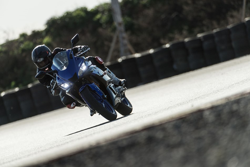 YAMAHA R3 (2019 - on) Review