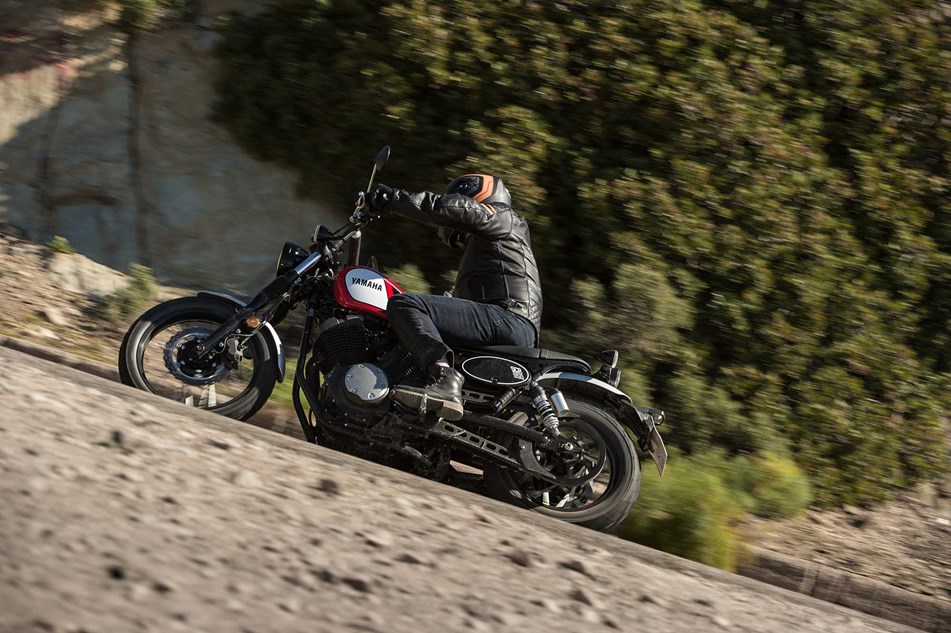 YAMAHA SCR950 (2017 - 2021) Review