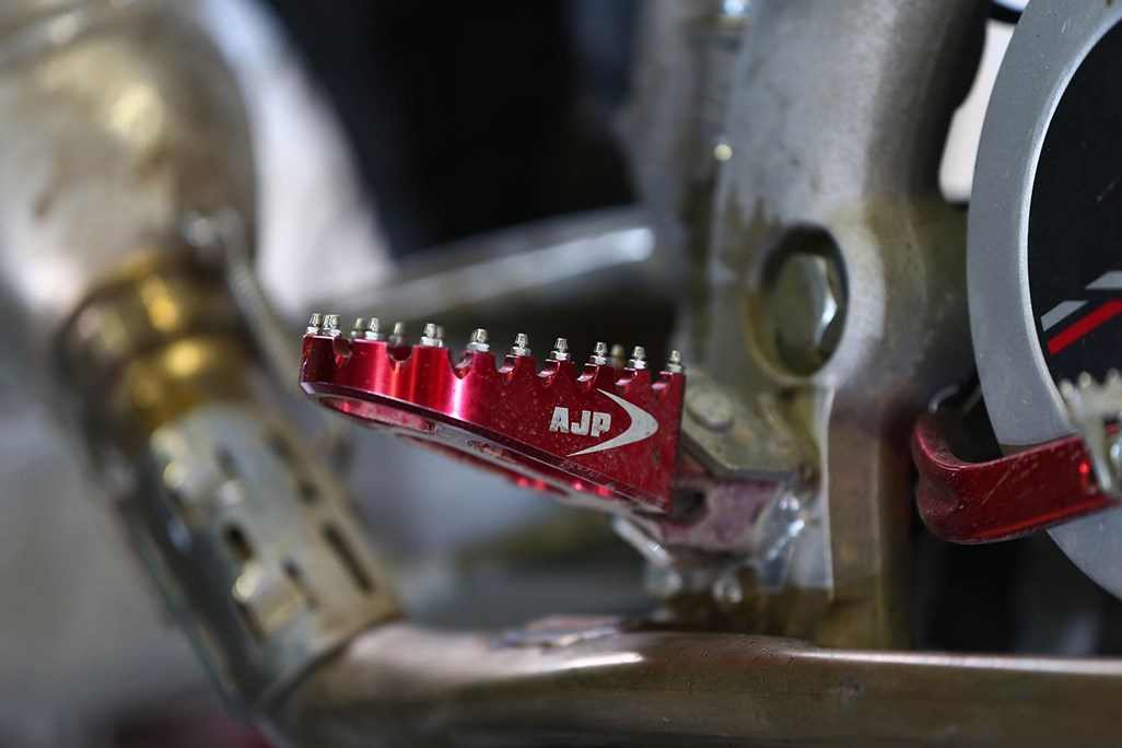 AJP PR7 650 ADVENTURE (2019 - 2020) Review