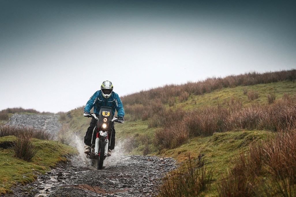 AJP PR7 650 ADVENTURE (2019 - 2020) Review