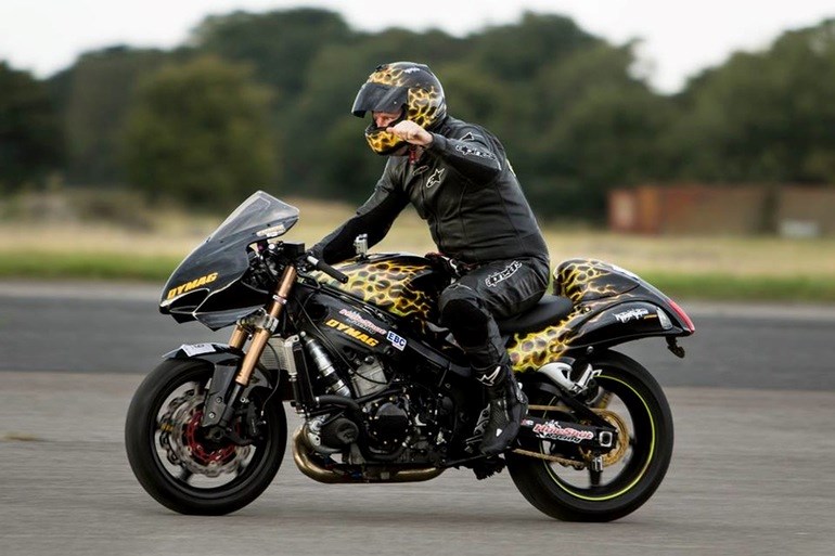 Gary Rothwell nails 209mph wheelie