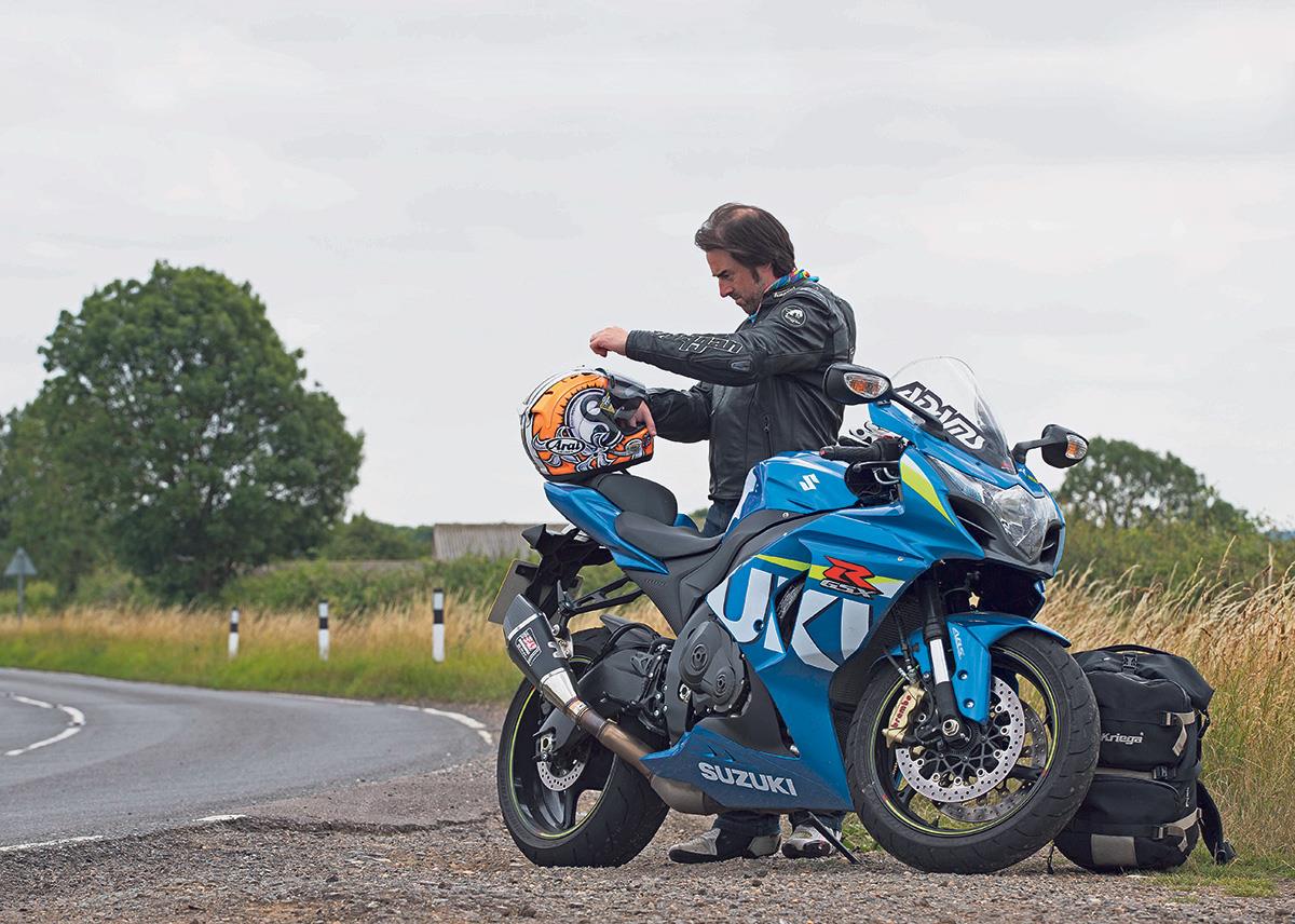 MCN Fleet: GSX-S OR GSX-R?